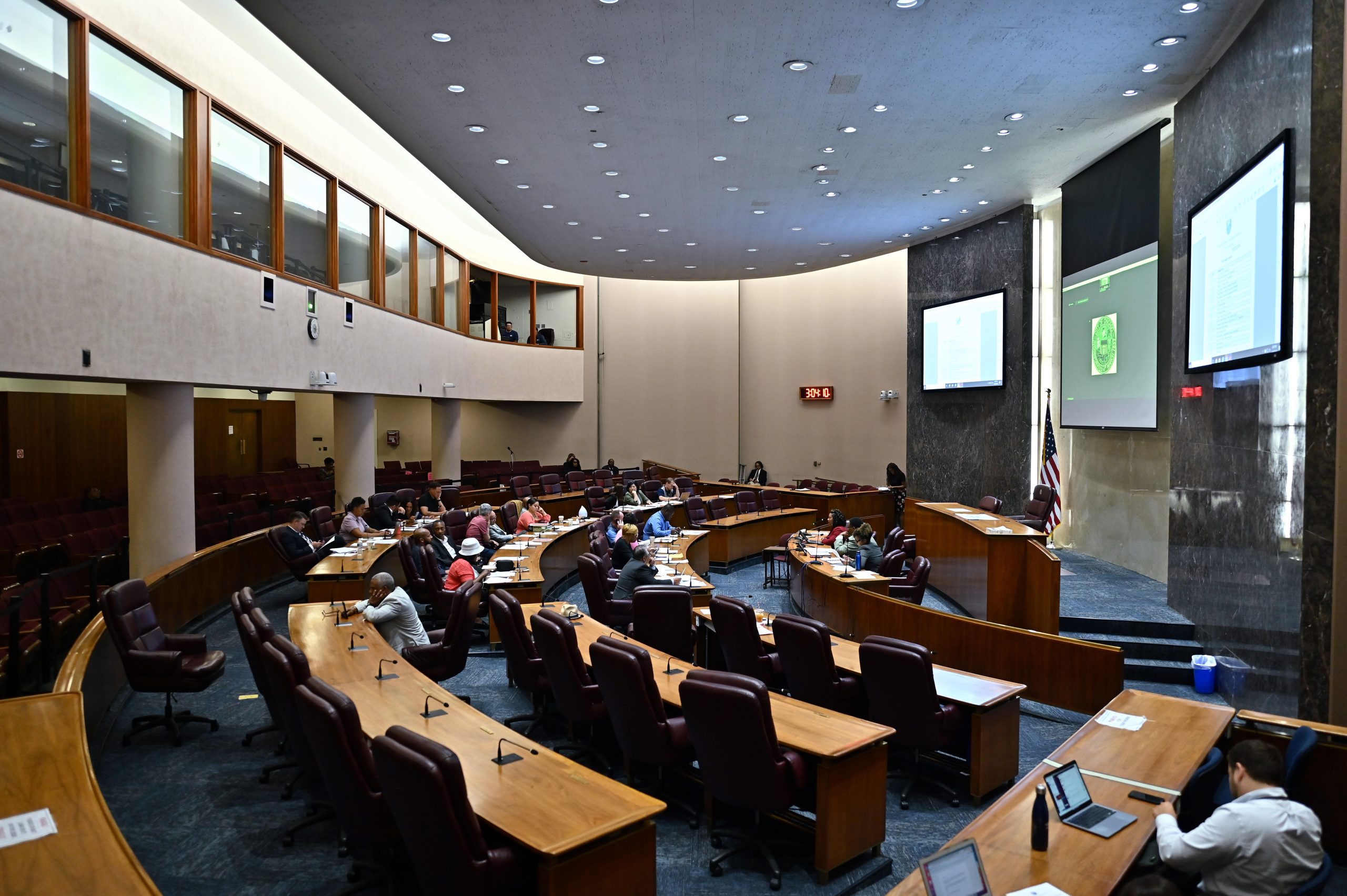 Unwritten Rules Limit City Council Gallery Seating; Reserve Prime Spots ...